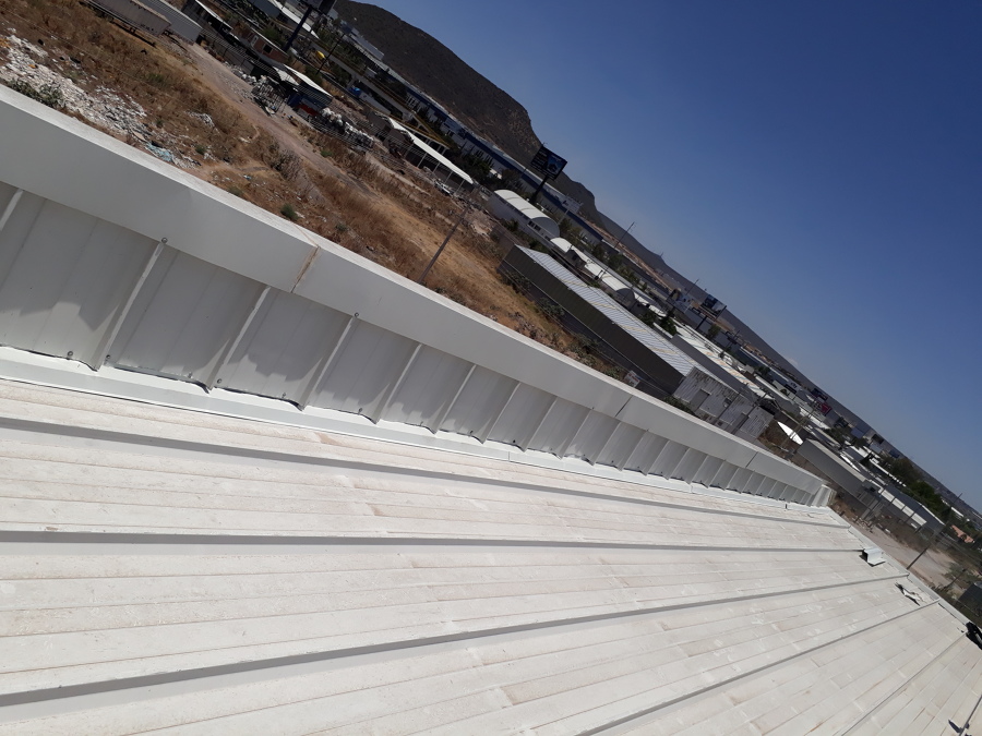 Foto: Botaguas de Cubiertas Metálicas Ramirez #368861 - Habitissimo