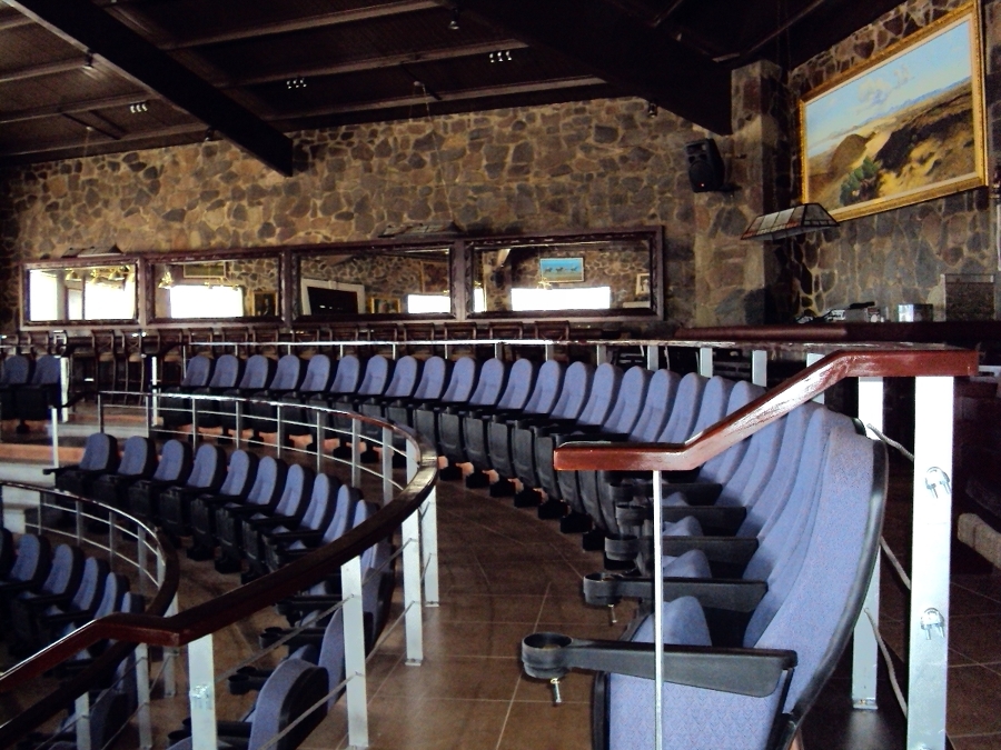 Foto: Palenque: Interior. de Grupo Rode: Arquitectos E Ingenieros ...