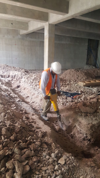 Foto: Excavacion en Roca de Set Construcciones E Instalaciones ...