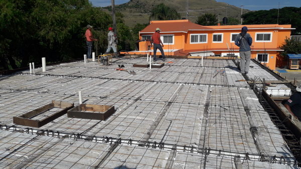 Foto: Colado de Losa en Sistema Vigueta y Bovedilla de Grupo ...