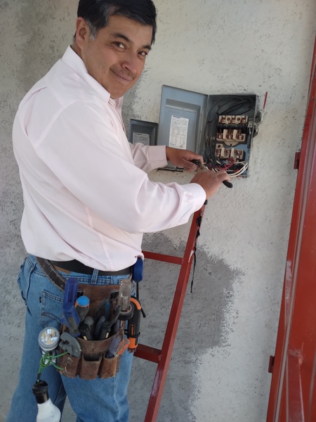 Foto: Electrificado de Vivienda de Adolfo El Electricista #876453 ...