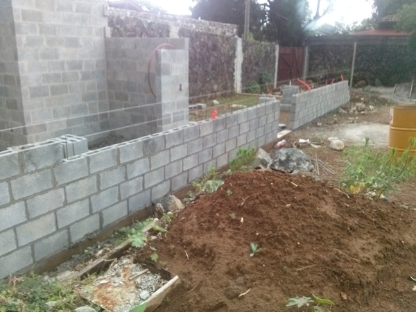 Foto: Muro Hueco de Carga Colado y Armado Interior de Casa-habitacion ...