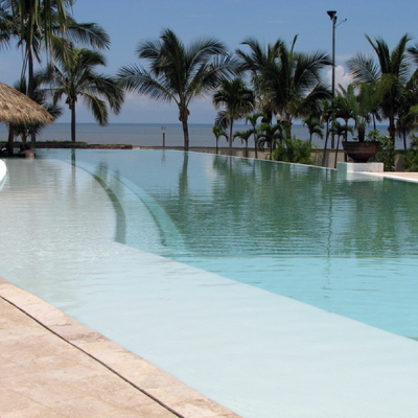 Foto: Hawaii de Jbm Swimming Pools And Jacuzzis #107493 - Habitissimo