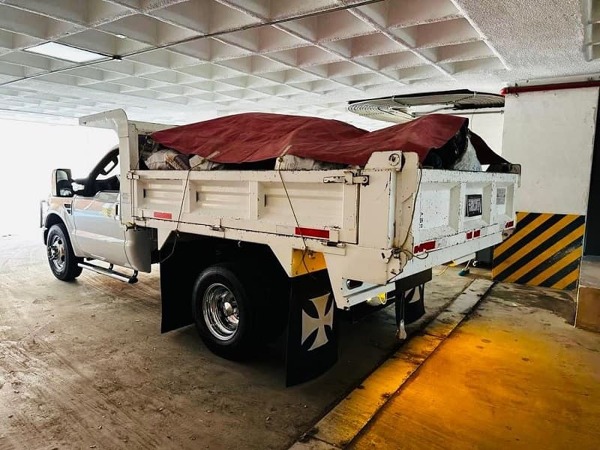 Foto: Retiro de Escombro con Camionetas de 3 M3 de Retiro De Escombro ...