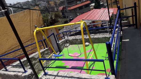 Foto: Columpio de Construcción Diseño Mantenimiento #486859 - Habitissimo