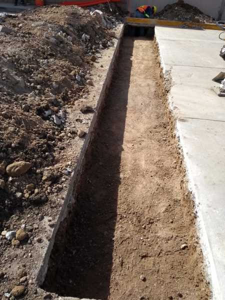 Foto: Zanja de Christian Enterprise #957472 - Habitissimo