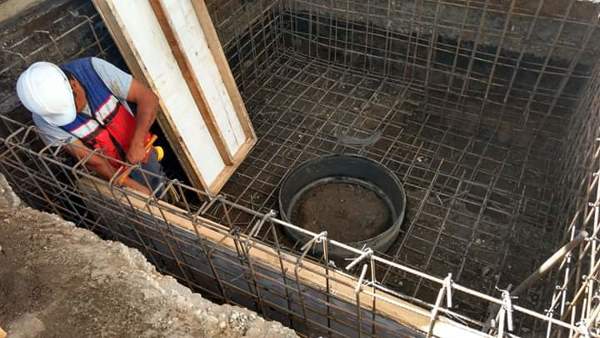 Foto: Armado de Brocal de Juan Cruz #491905 - Habitissimo