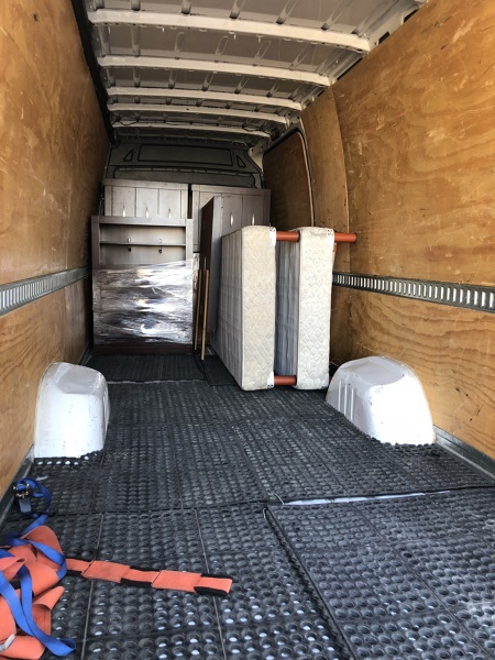 Foto: Interior 3 Toneladas de Econoflete #310528 - Habitissimo