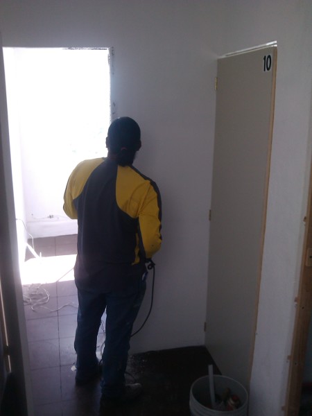 Foto: Puerta Vencida de Bajioconstruccion #971232 - Habitissimo