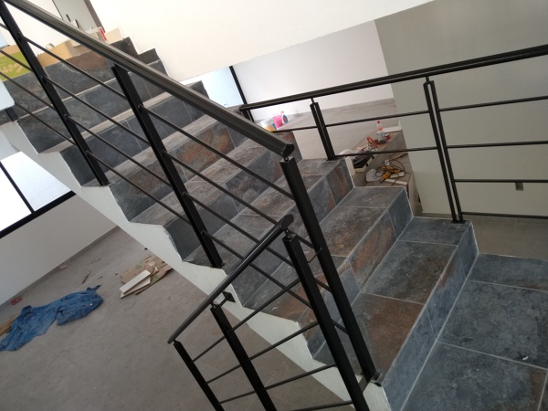 Foto: Barandal de Herrería Y Estructuras Francisco #539975 - Habitissimo