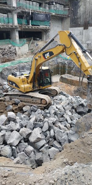 Foto: Excavación en Roca de Lo Relacionado Ala Contruccion #584975 ...