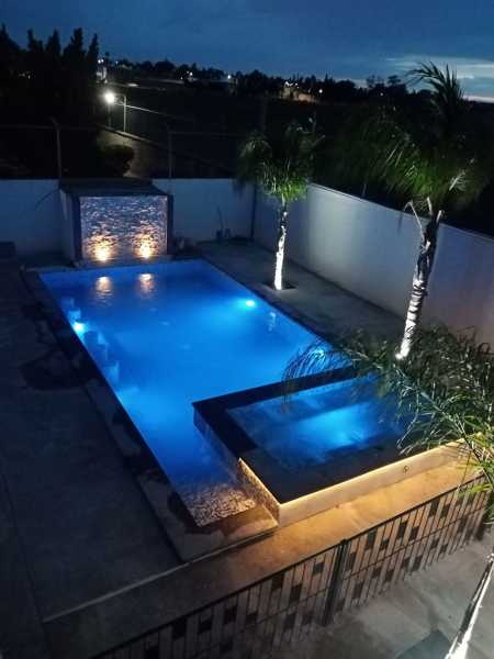 Foto: Alberca con Jacuzzi de Albercas Y Jacuzzis Galvan #985711 ...