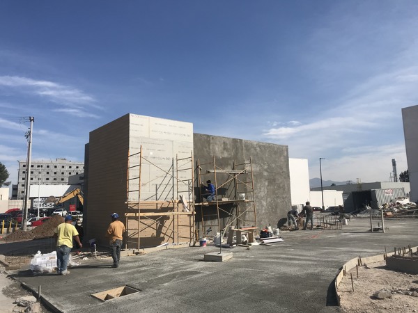 Foto: Tim Hortons - Panel de Durock (tablacemento) de Lugar #910388 ...