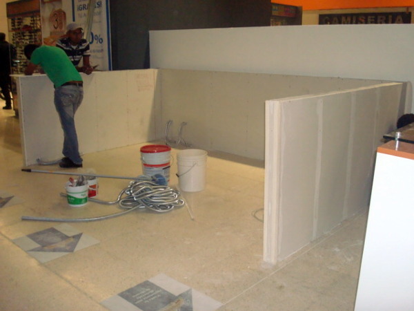 Foto: Muro con Panel de Tablaroca de Id Soluciones Arquitectónicas ...