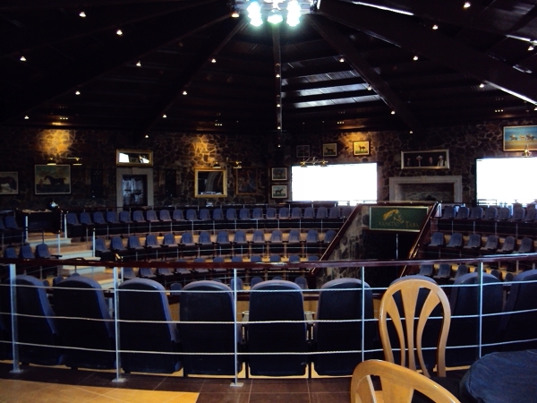 Foto: Palenque: Interior. de Grupo Rode: Arquitectos E Ingenieros ...