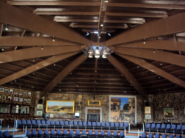 Foto: Palenque: Interior. de Grupo Rode: Arquitectos E Ingenieros ...