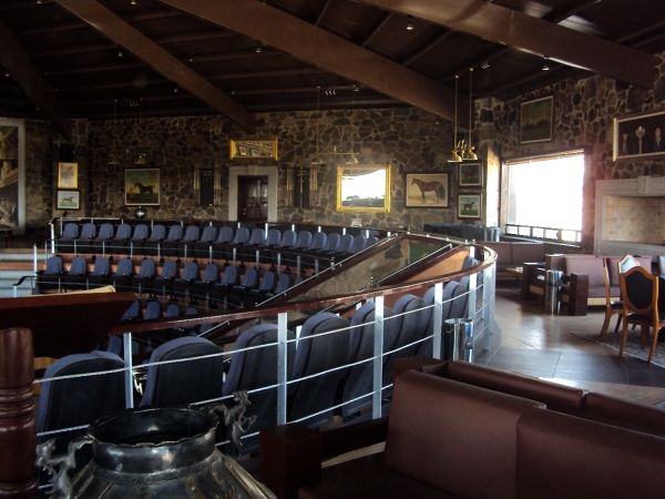 Foto: Palenque: Interior. de Grupo Rode: Arquitectos E Ingenieros ...
