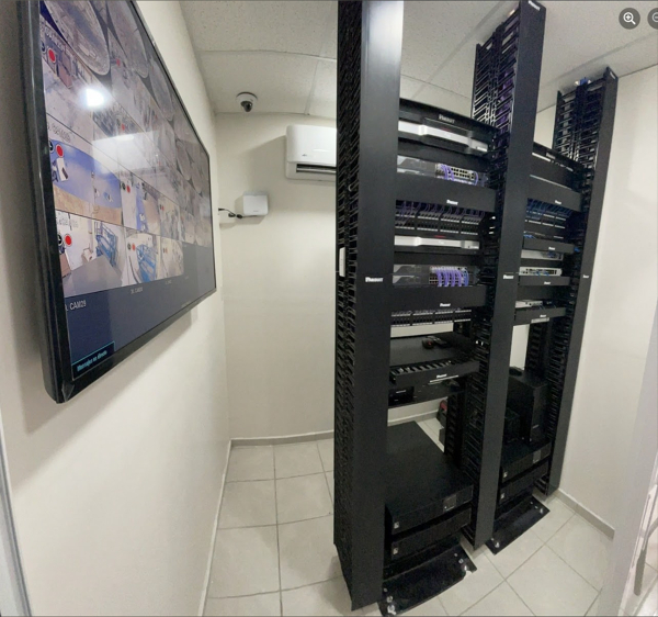 Foto: Instalacion Rack de Grupo Meraki #1005275 - Habitissimo