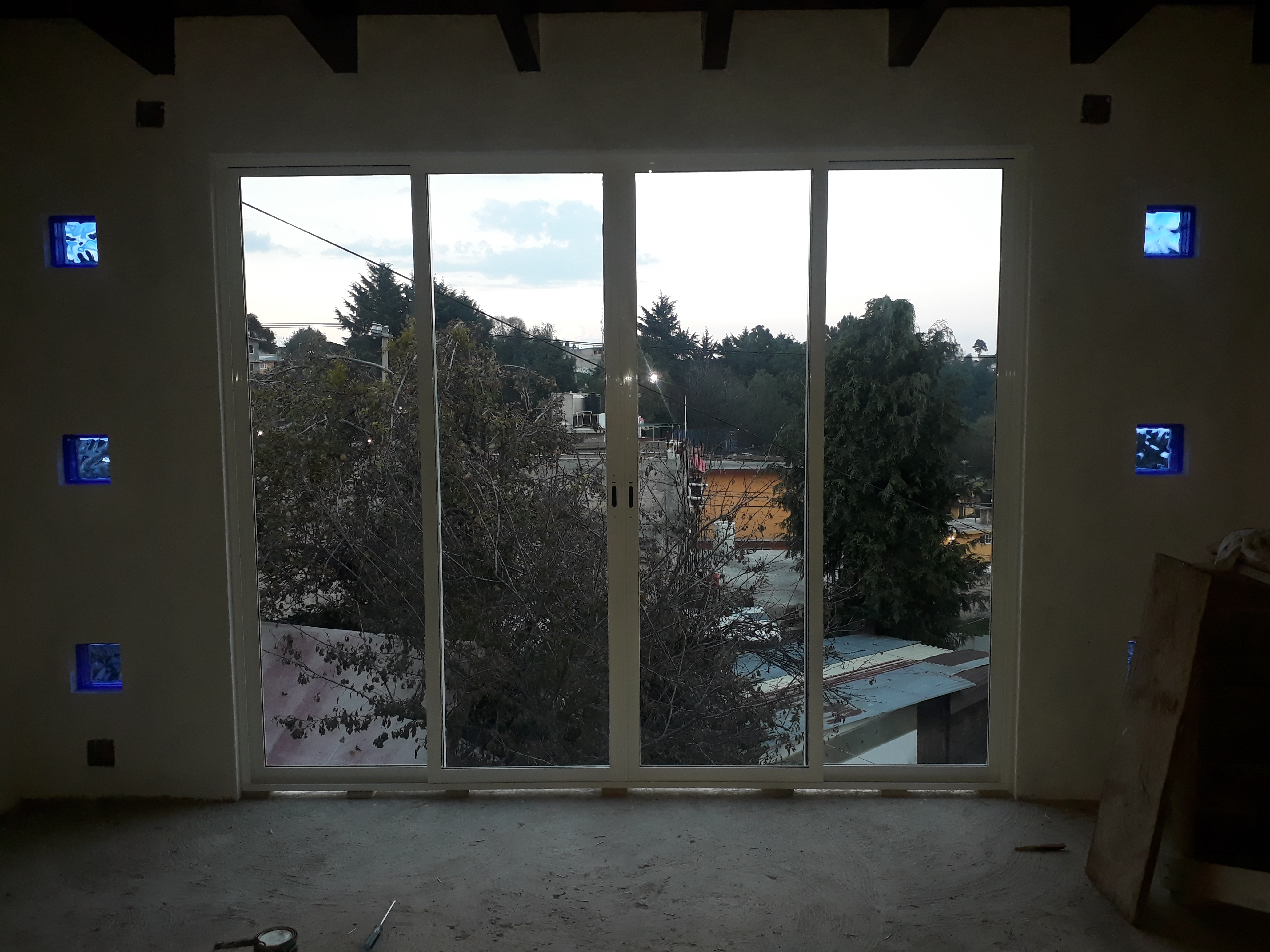 Construcciones Y Soluciones En Aluminio - Cancelería Aluminio | habitissimo