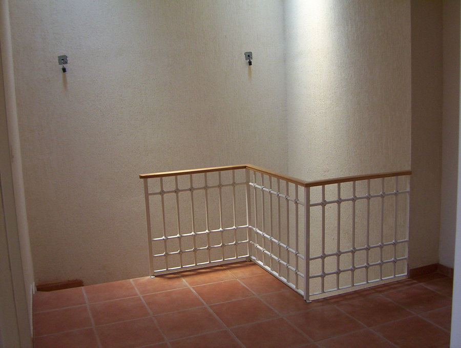 Foto: Barandal de Ingenieria Y Sistemas Constructivos #110653 - Habitissimo