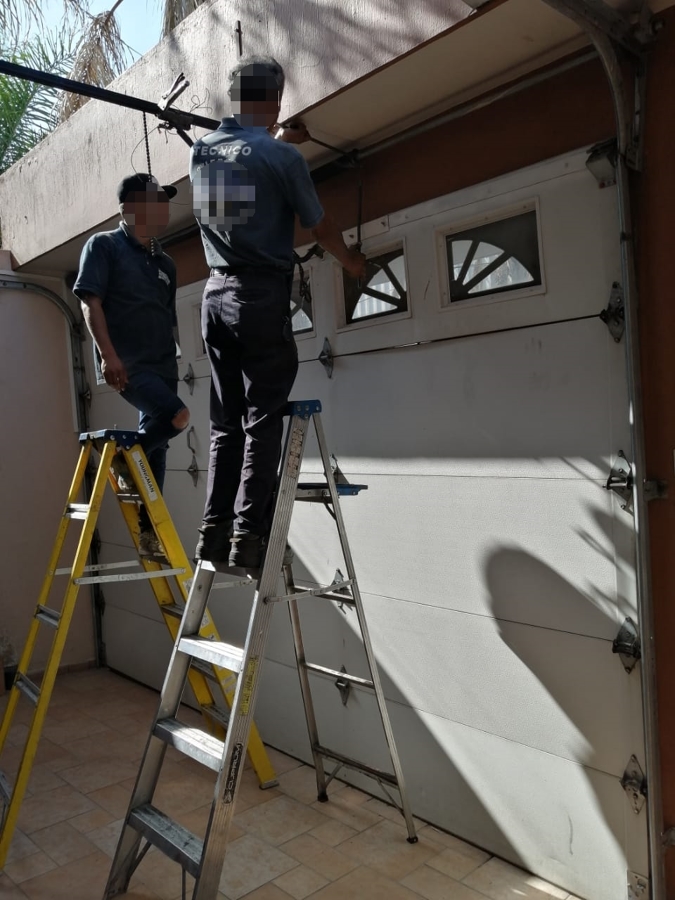 Foto: Proceso de Desarmado de House Hold #564429 - Habitissimo