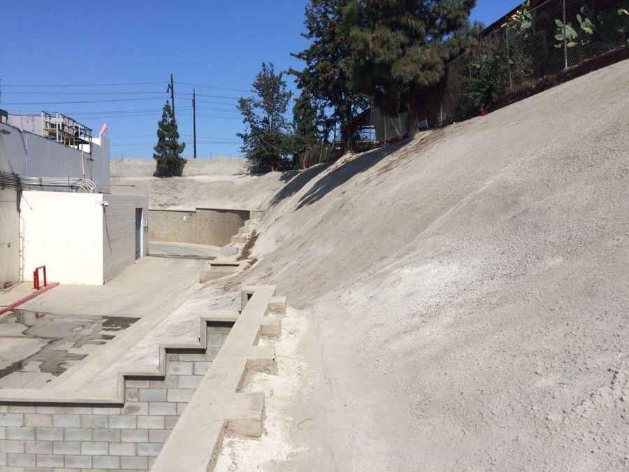 Foto: Talud Terminado de Mav Construcciones Y Servicios Baja #345856 ...