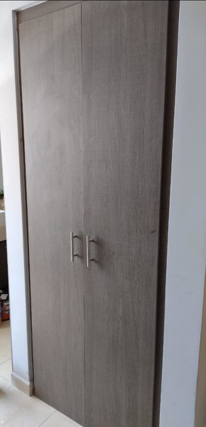 Foto: Alacena Acabado Aserrado Nordico de Mango Studio #906796 ...