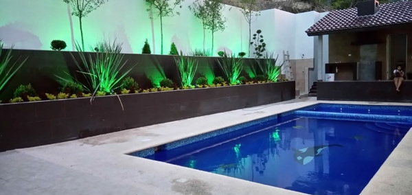 Foto: Alberca y Palapa. de Construccion Y Arquitectura Ad #693285 ...