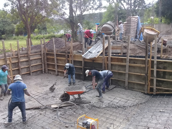 Foto: Colado de la Alberca de Prodicons #406675 - Habitissimo