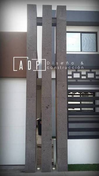 Foto: Columnas Cubiertas de Cantera de Adp Diseño Y Construccion ...