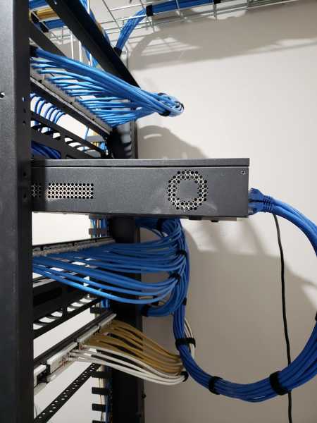 Foto: Conexión de Nvr y Panel de Parcheo de Sinfratec #685434 - Habitissimo