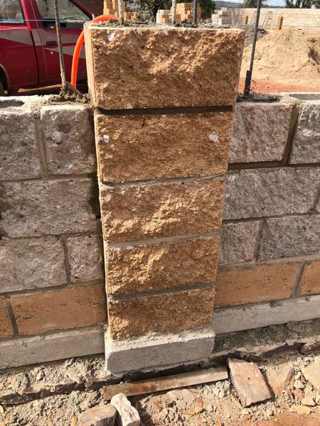 Foto: Detalle Columnas y Muros Perimetrales con Refuerzos Interiores de ...