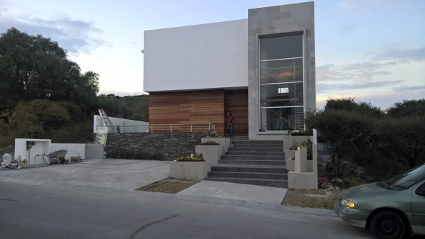 Foto: Fachada de Cantera de Diseños Had #259629 - Habitissimo