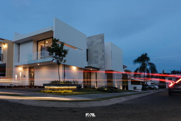 Foto: Fachada Lateral de 2m Arquitectura #118533 - Habitissimo