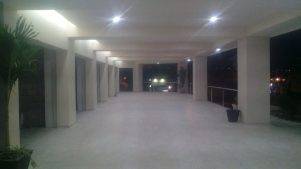 Foto: Iluminacion en Led Pasillos de Yagar Lift Control #279207 ...