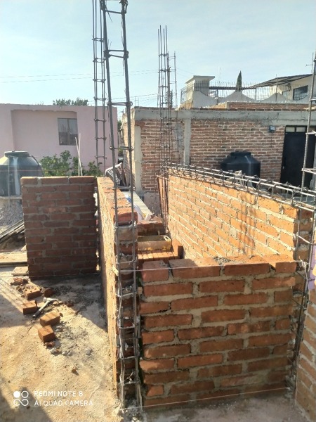 Foto: Levantando Muros de 2Bro Arquitectura Y Construcción #808895 ...
