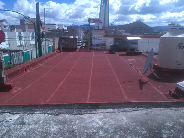 Foto: Losa Terminada Impermeabilizada de Luxso Arquitectos #341563 ...