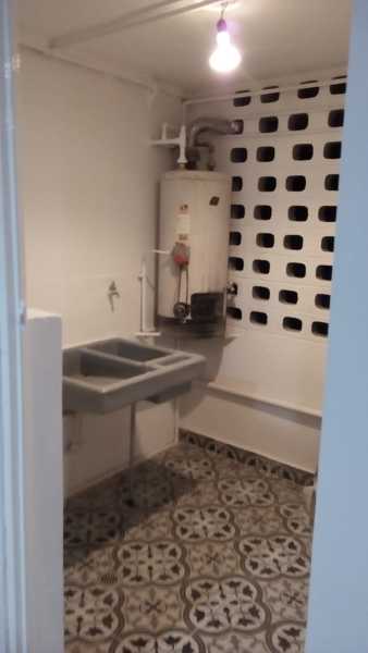 Foto: Patio de Servicio de Re-Edificaciones #756153 - Habitissimo