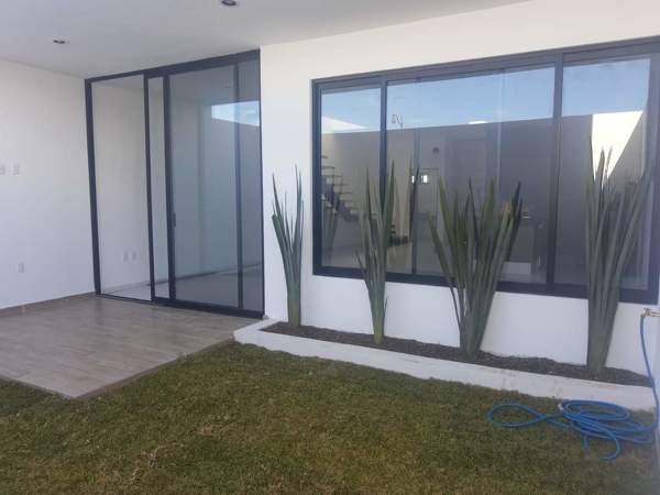 Foto: Patio Posterior de Infinito Arquitectura #900562 - Habitissimo