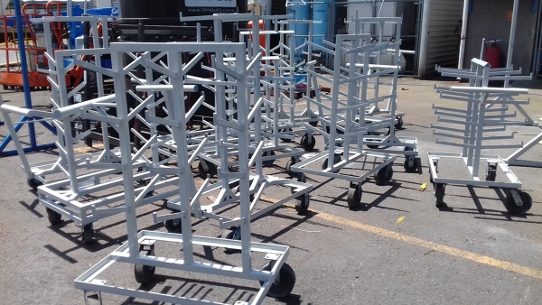 Foto: Pintura en Racks Varios Modelos Metokote de Comercializadora Y ...