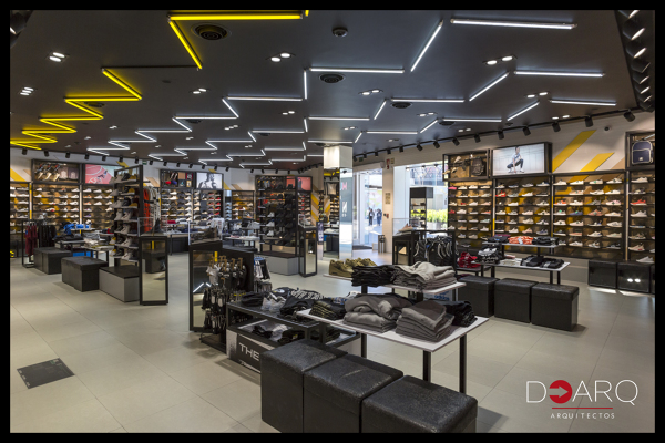 Foto: Plafon Local Comercial de DOArq Arquitectos #470907 - Habitissimo