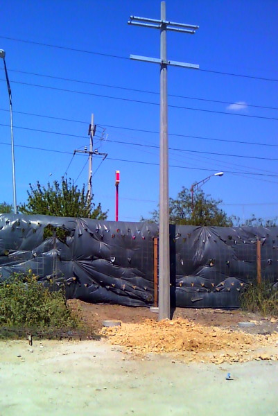 Foto: Poste con Crucetas de Optilogyt S.A de C.V #189779 - Habitissimo