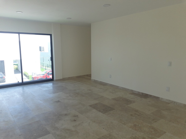 Foto: Recámara Principal y Balcón de PROYECTO, CONSTRUCCIÓN Y ...