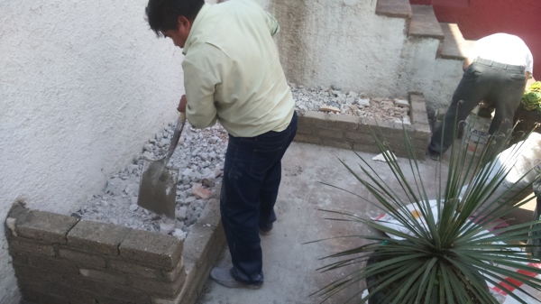 Foto: Rellenando de Alternativas y Soluciones 3R #174943 - Habitissimo