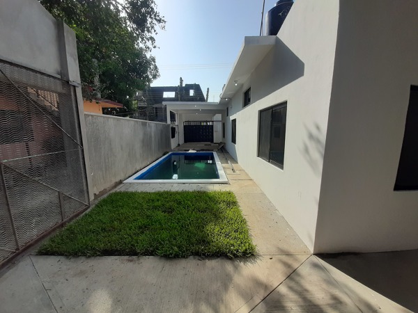 Foto: Remodelacion Casa Habitacion Alberca de H & Ingeniería Y ...