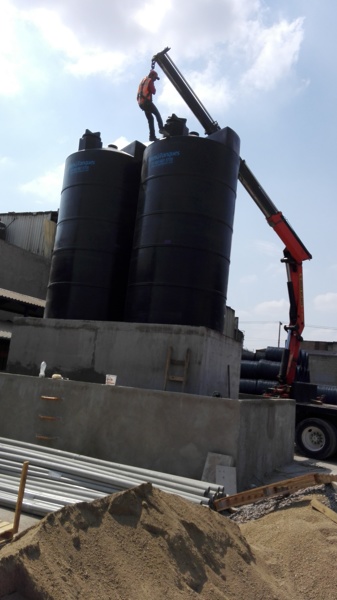 Foto: Repellado y Aplanado en Muros de Mantenimiento Y Construcción De ...
