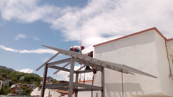 Foto: Techo de Elevador de W804Soldadores #345869 - Habitissimo