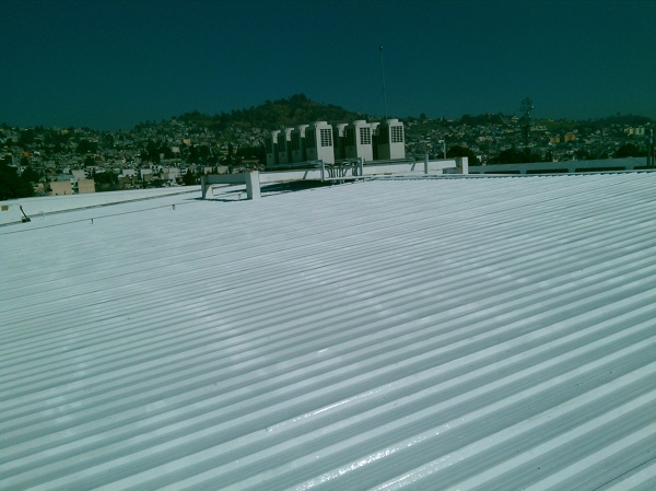 Foto: Techumbre Trife de CPI. CONSTRUCCIONES, PROYECTOS E ...