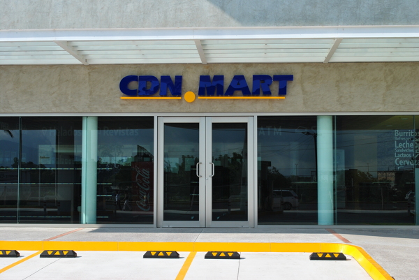 Foto: Tienda de Conveniencia Cdn Mart de Taller A3 Sc #125522 - Habitissimo