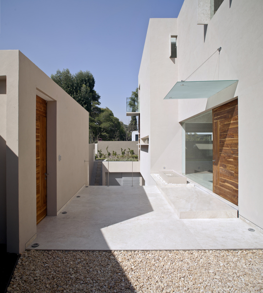 Foto: Vestíbulo de Acceso Exterior de Asv Arquitectura #164032 ...